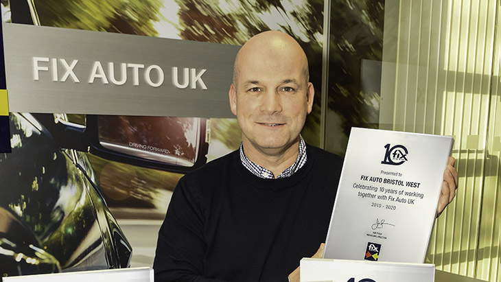 Fix Auto six celebrate ten